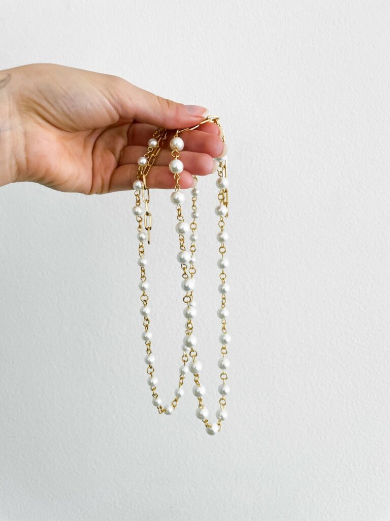 Colar Pearl Chain Gold • HIGHER STORE ⚡️