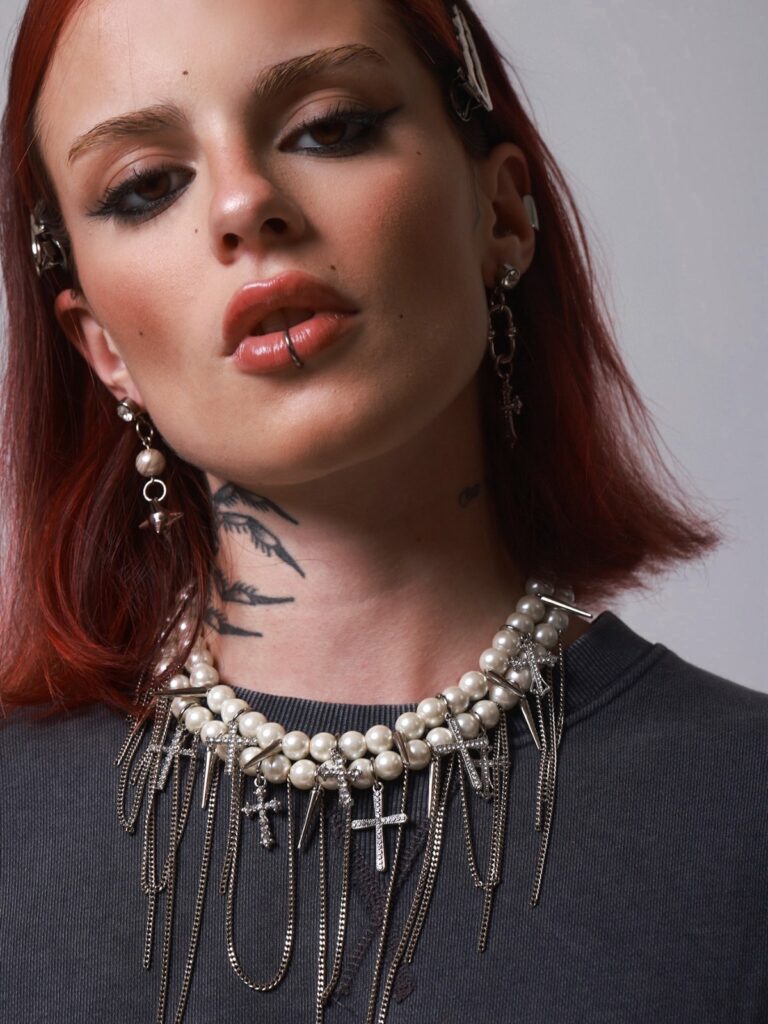 Colar Shine Cross Franjas – HIGHER STORE ⚡️